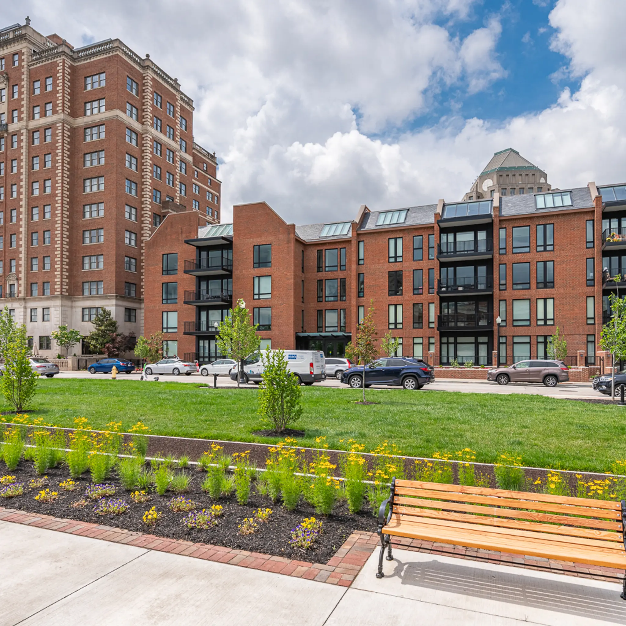 Studio 1, 2, 3 & 4 Bedroom Apartment in OH | 550 at Lytle Park
